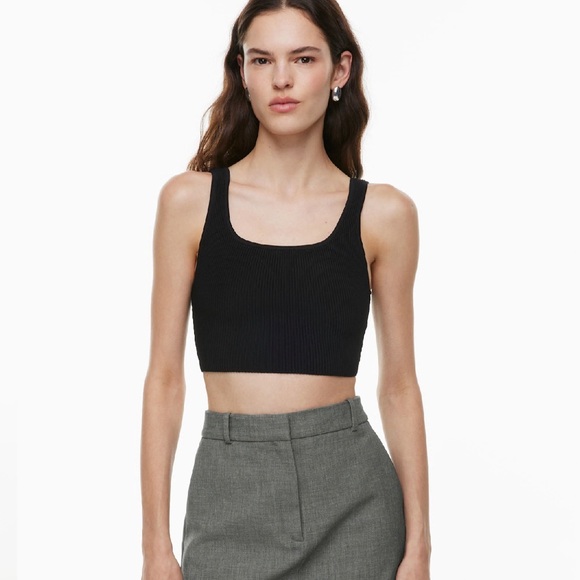 Aritzia | Tops | Aritzia Sculpt Knit Cropped Tank Top | Poshmark